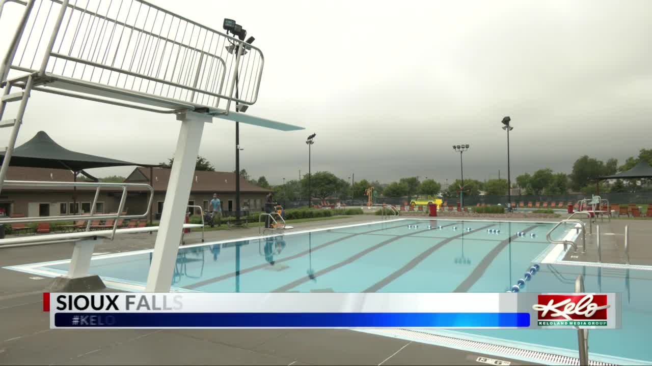 What it takes to make a splash in Sioux Falls’ outdoor pools – KELOLAND.com