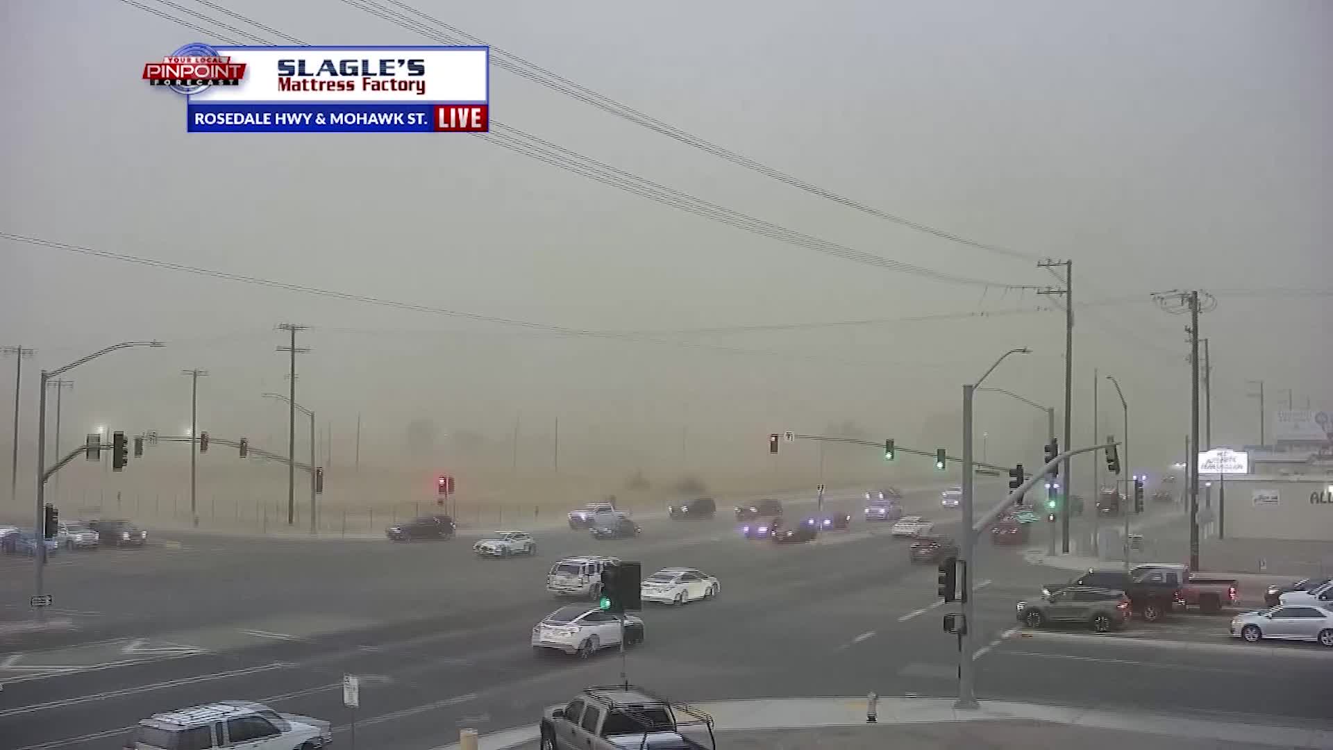 Dust storm covers Bakersfield area Monday afternoon. – KGET 17 News