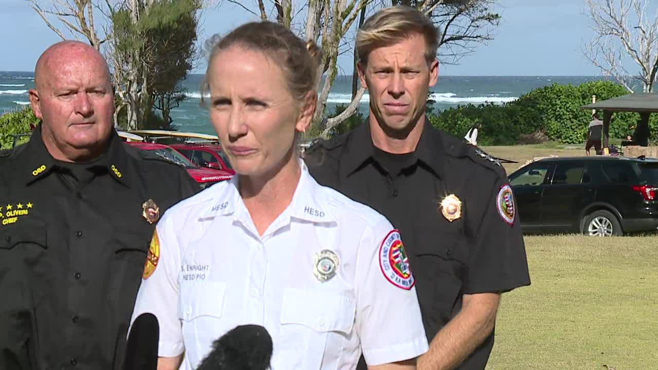 Honolulu EMS holds news conference regarding fatal shark attack – WBTW