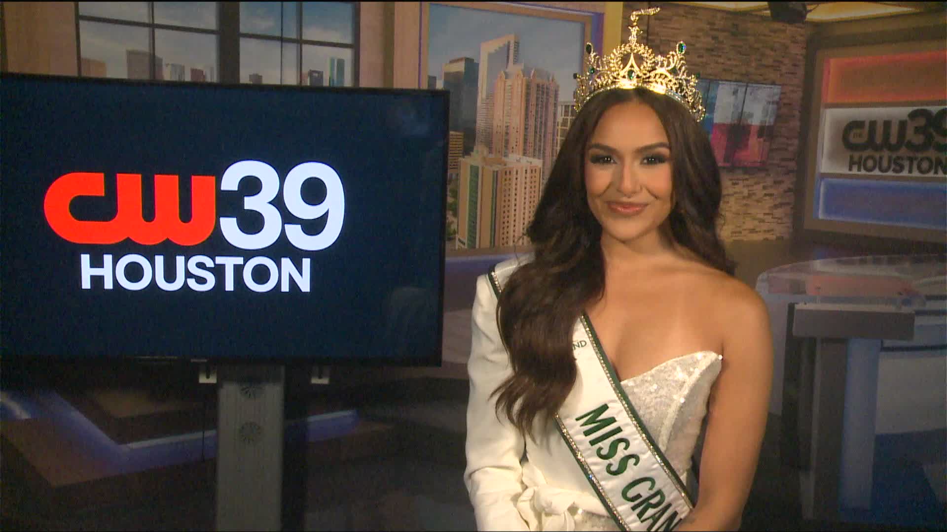 Digital Dive with Miss Grand Texas – CW39 Houston
